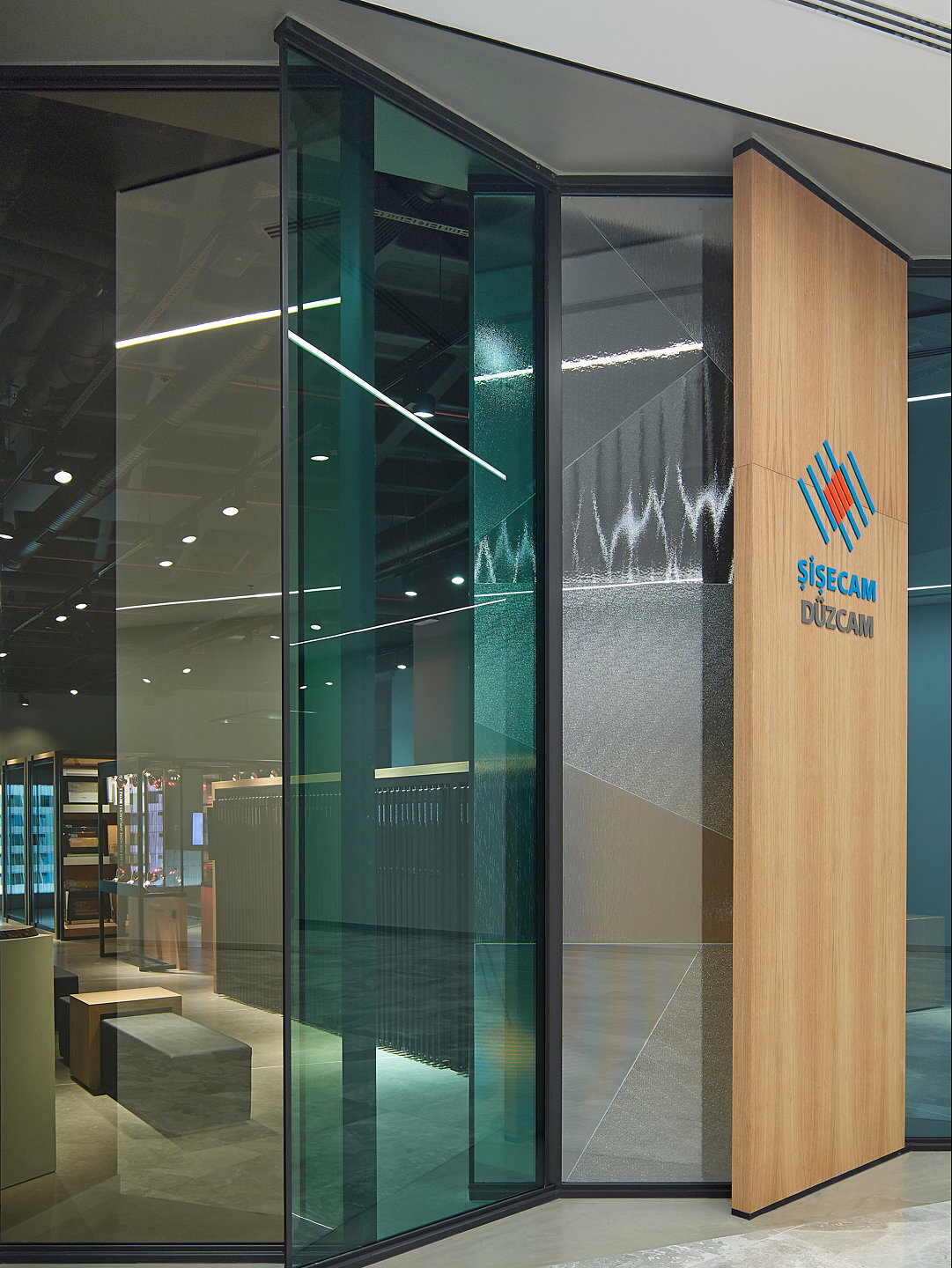 Sisecam Flat Glass Showroom by Demirden Design